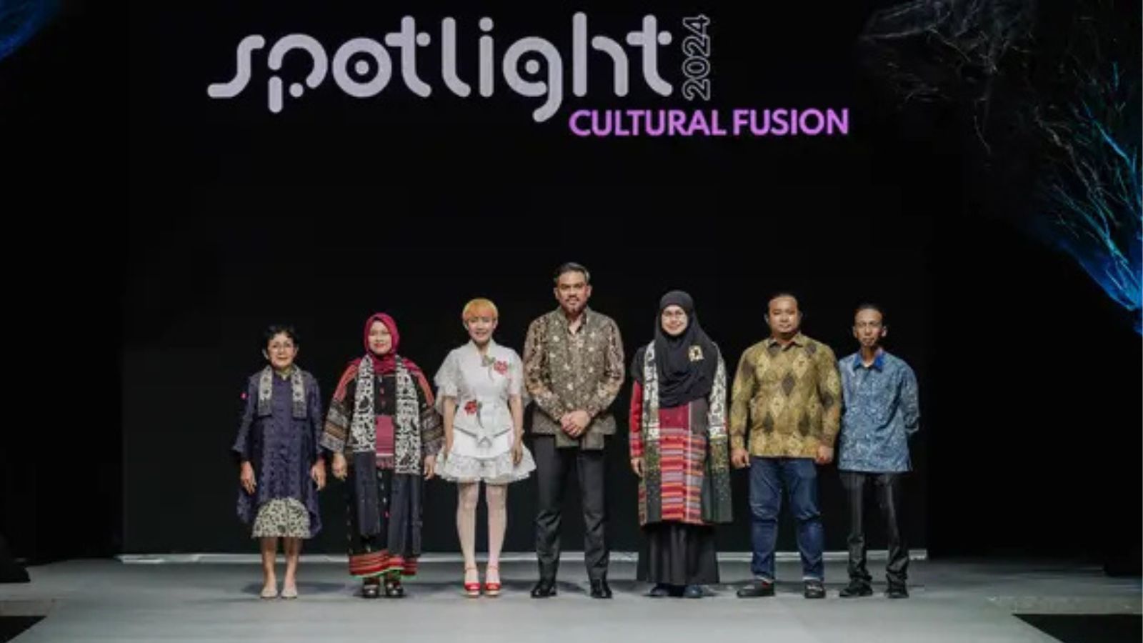 SPOTLIGHT 2024 Ajang Kreativitas Desainer Dalam Cultural Fusion - Kirani
